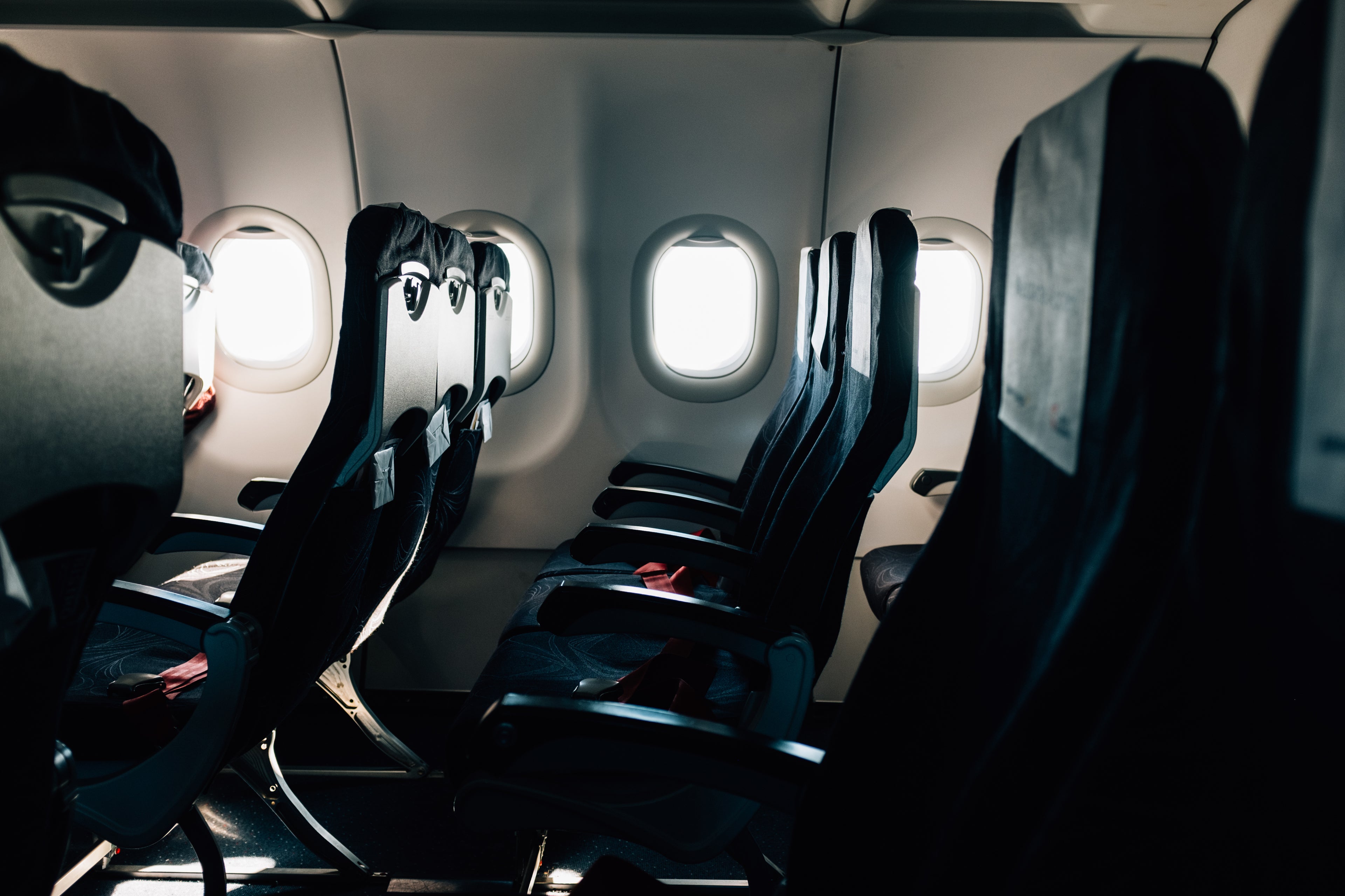 Top Tips for Flying with Children | Loop Earplugs